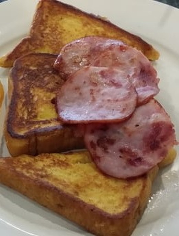 French Toast and Canadian Bacon - Recipe Library - WOW Food Library